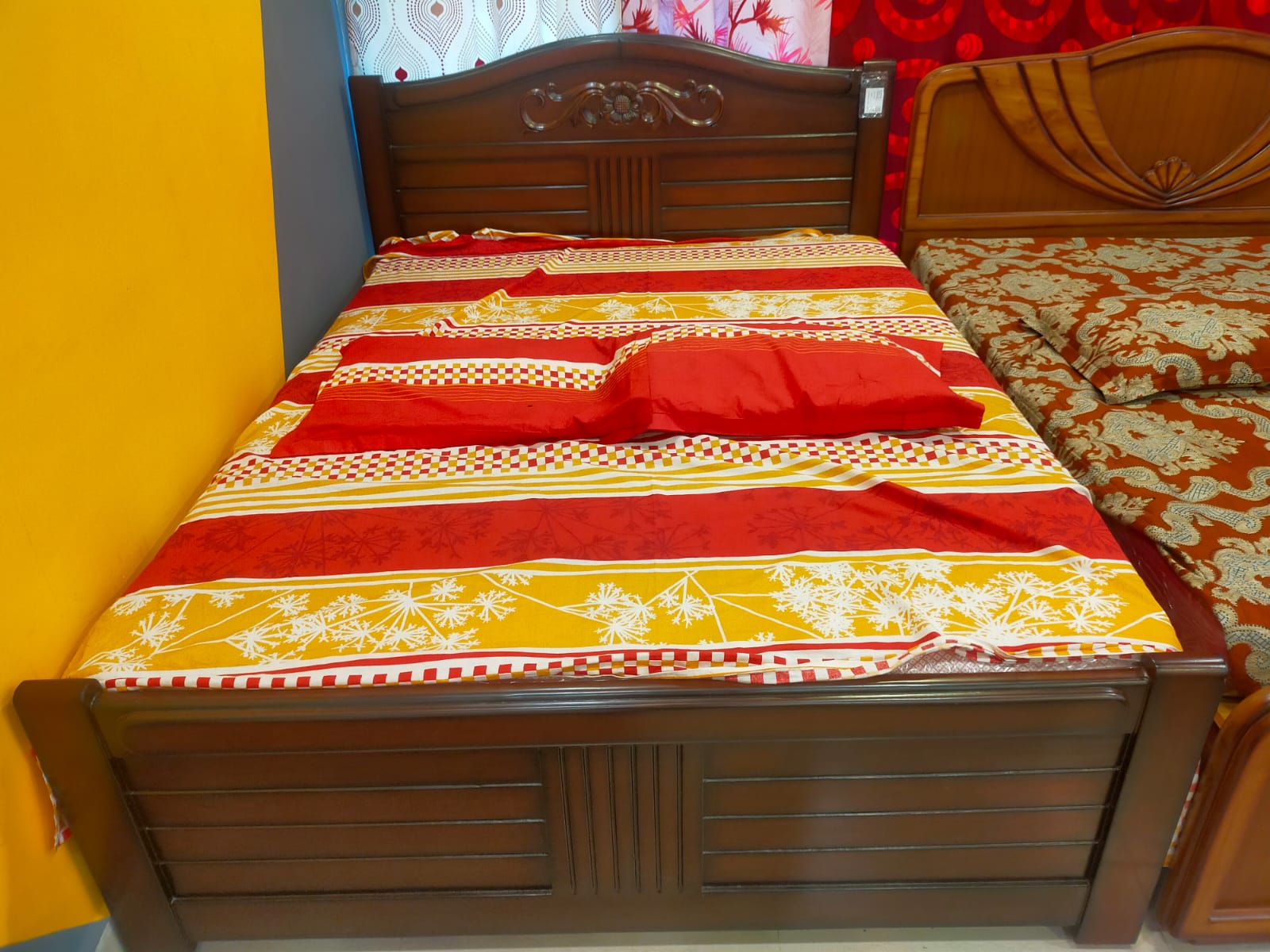 BD-15 Solid Teak wood cot Hydraulic Storage - Storage Cot in Chennai ...