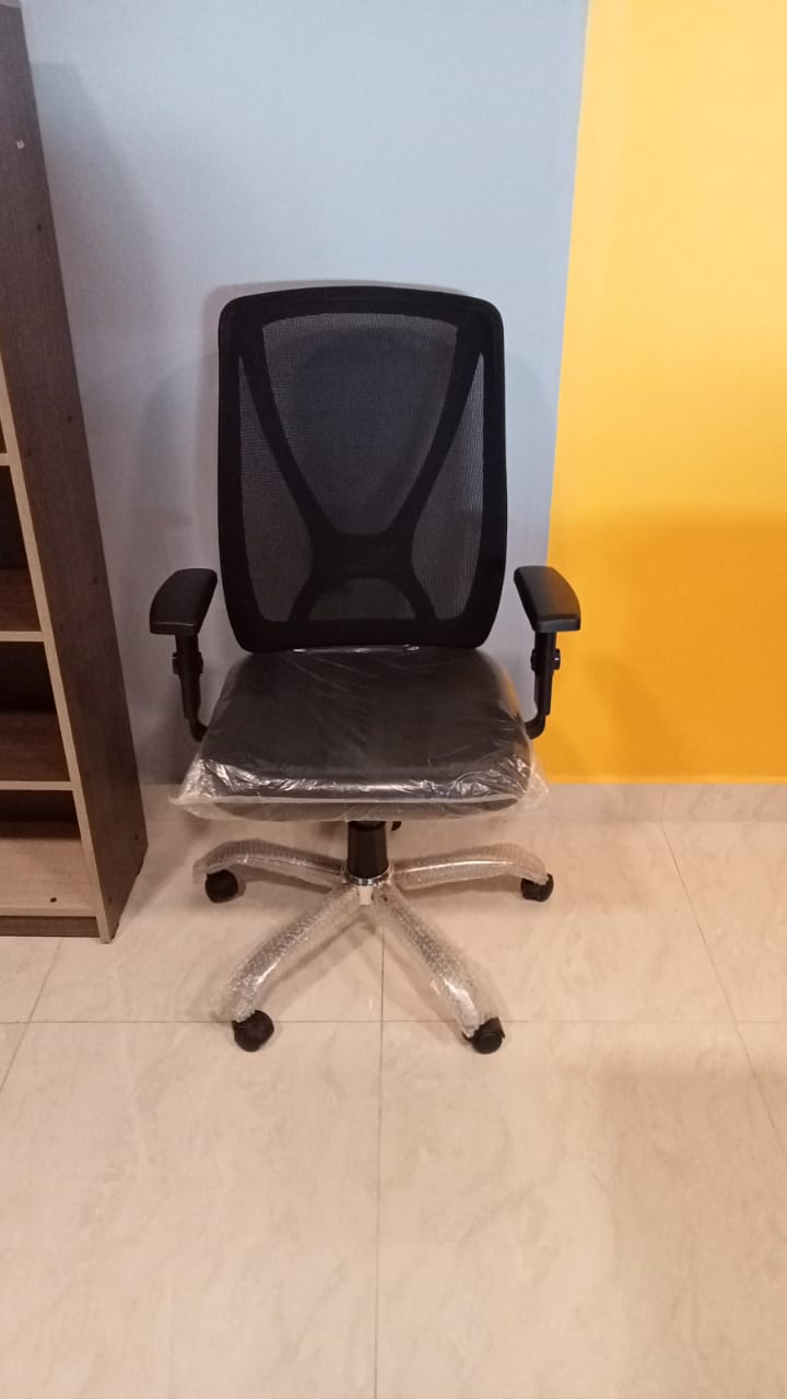 X Mesh Medium Back Chair W/PP Base - Office Chair | JFA.IN