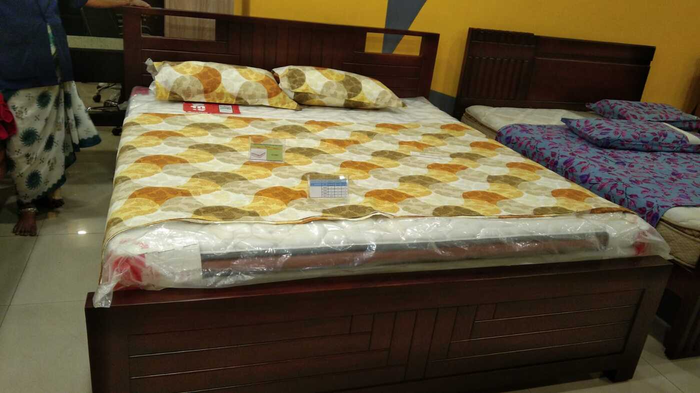 HW Amar Teakwood Cot P-039|78X72|Rosewood||Cot/Bed Set
